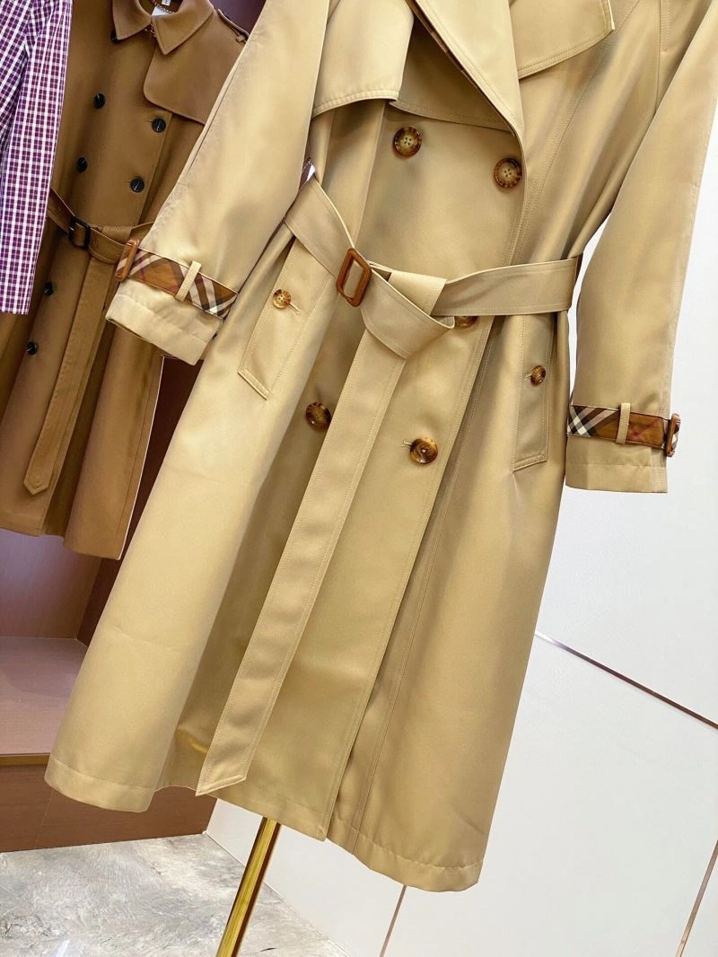 Authentic Burberry Outwear