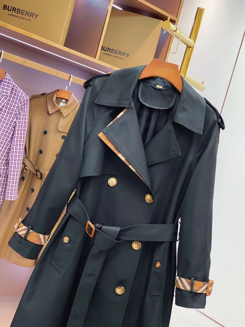 Official Burberry Outwear