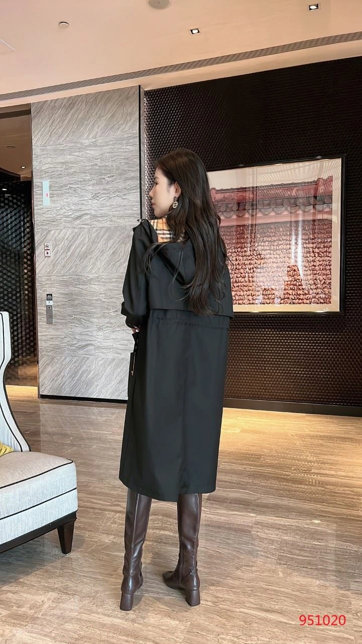 Top match Burberry Outwear
