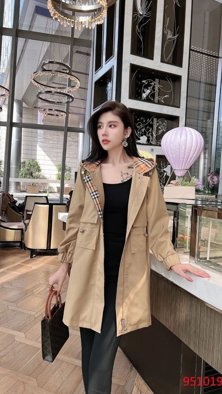 Mirror quality Burberry Outwear