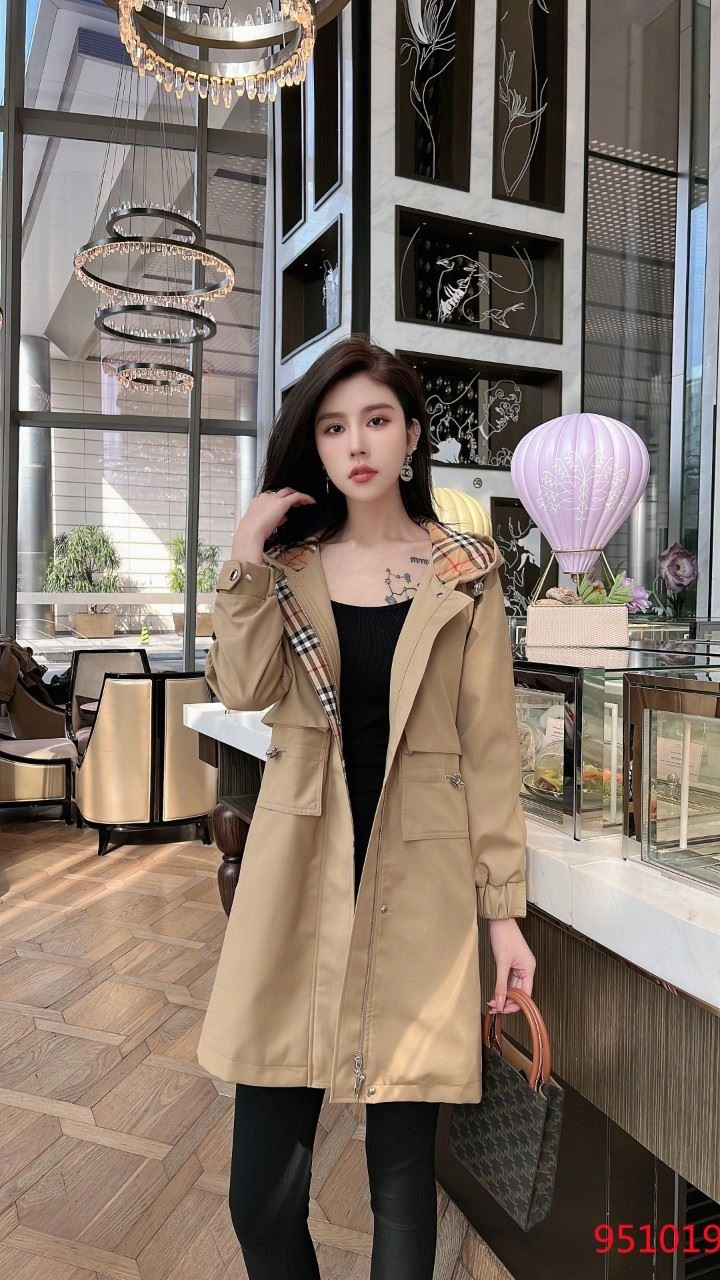 Mirror quality Burberry Outwear