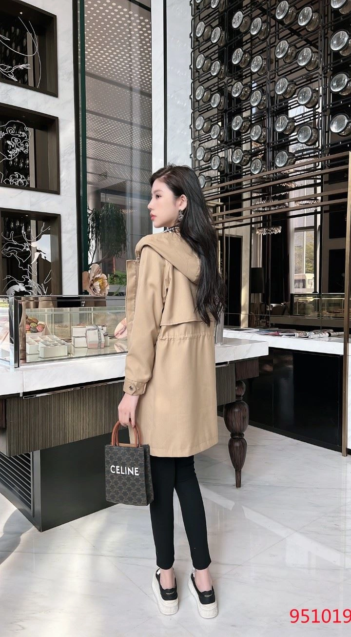 Mirror quality Burberry Outwear