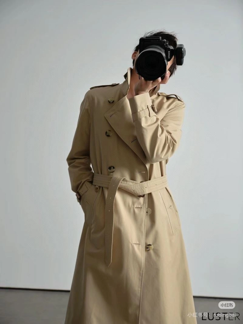 Economical Burberry Outwear