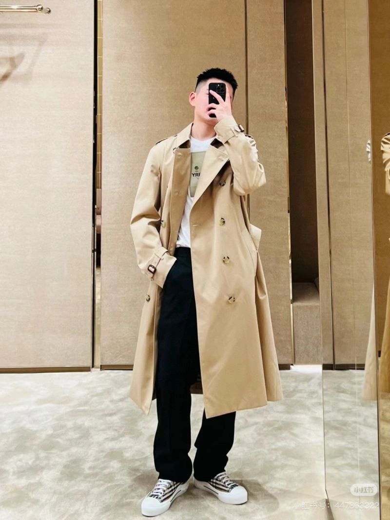 Economical Burberry Outwear