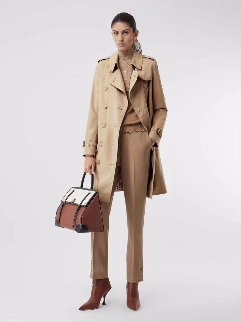 Discounted Burberry Outwear