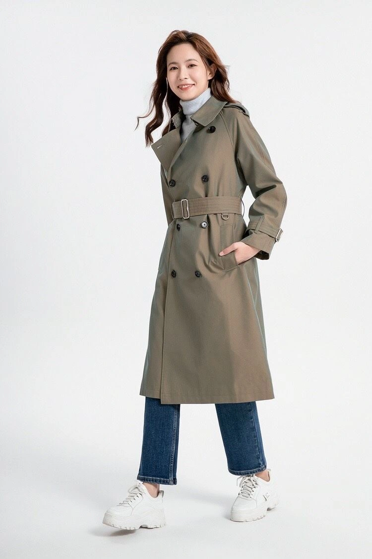Legit Burberry Outwear