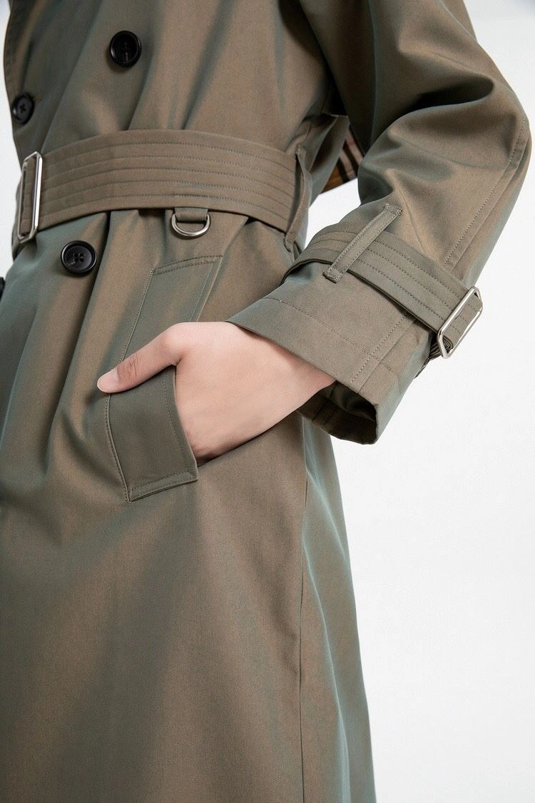Legit Burberry Outwear