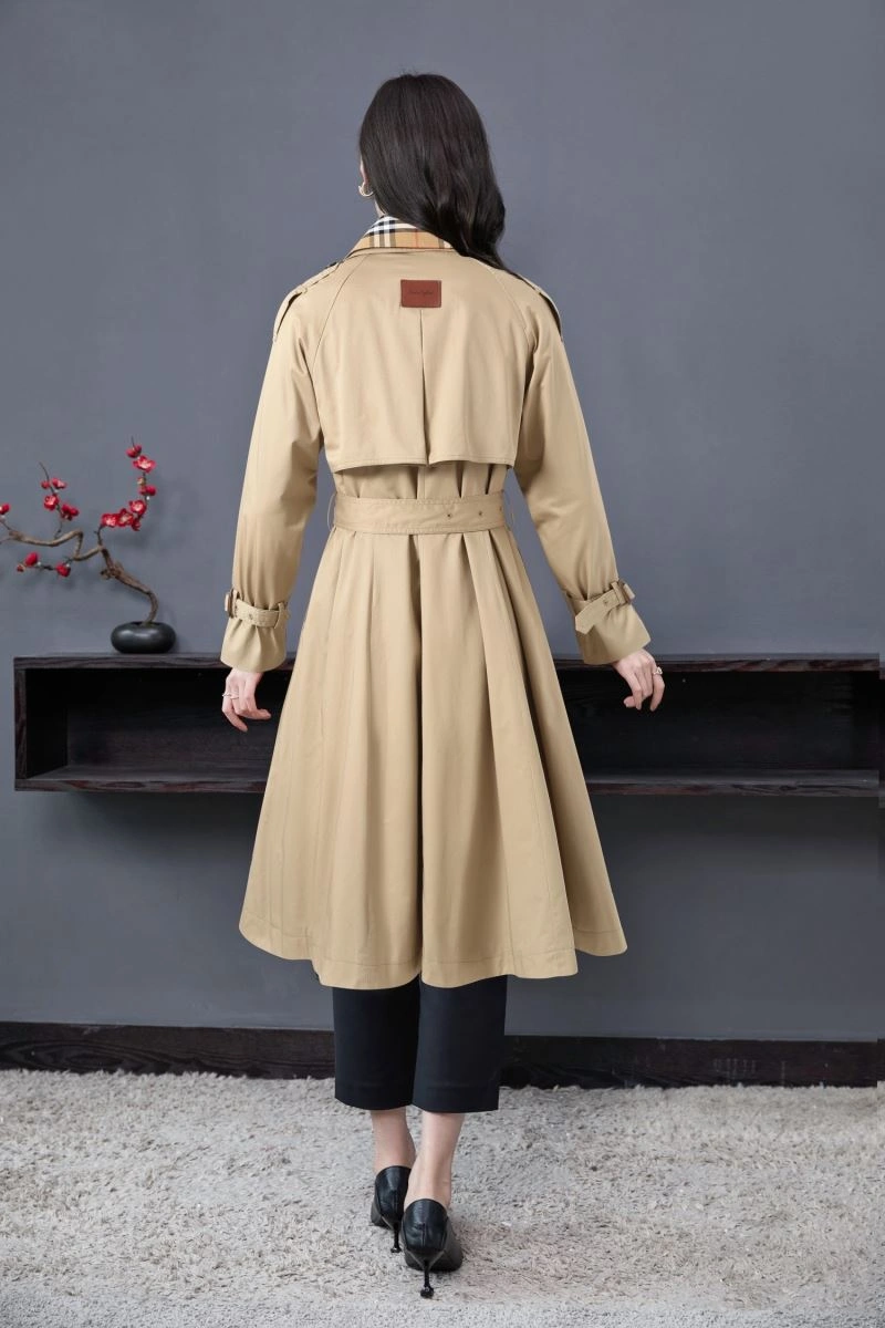 Official Burberry Outwear