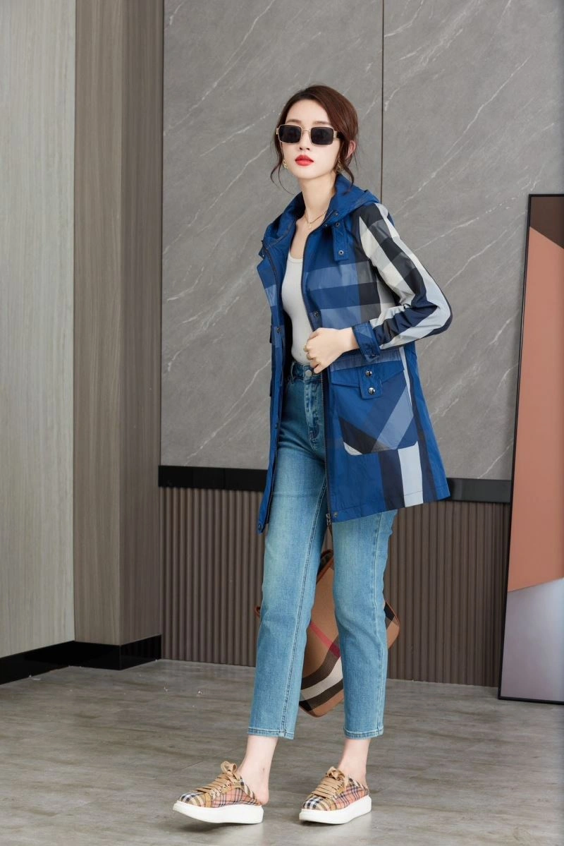 Official Burberry Outwear