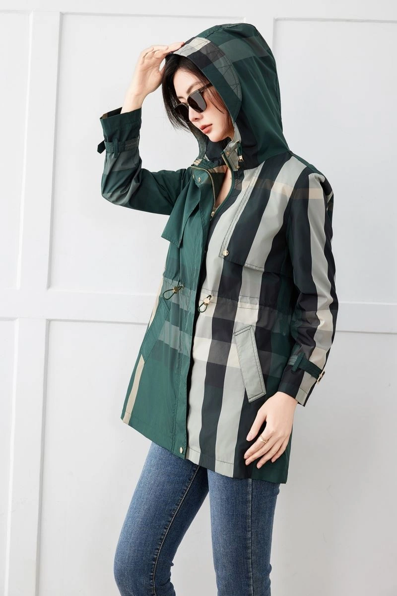 Economical Burberry Outwear