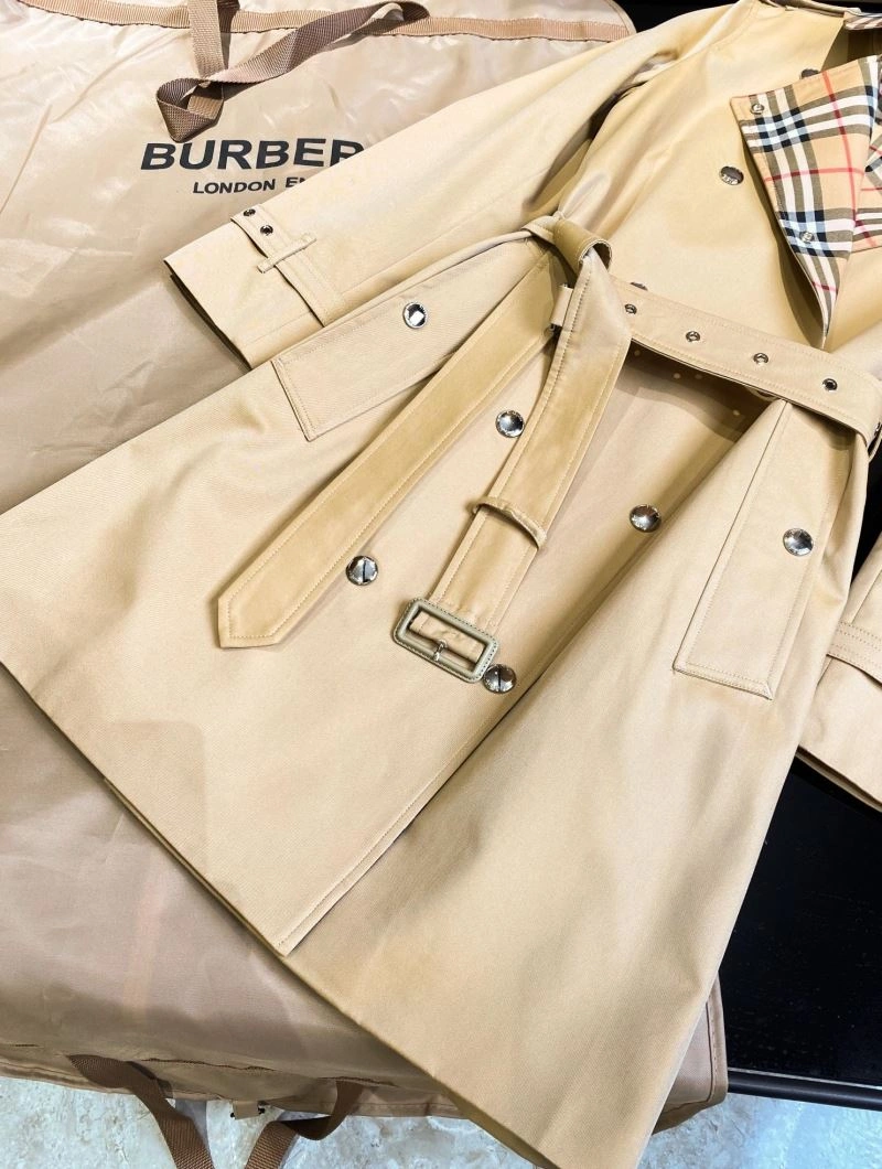 High fidelity Burberry Outwear