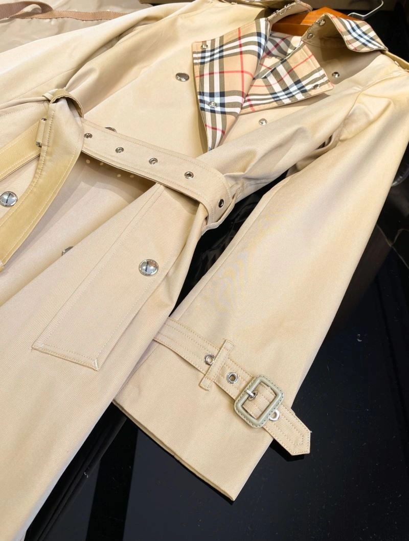 High fidelity Burberry Outwear