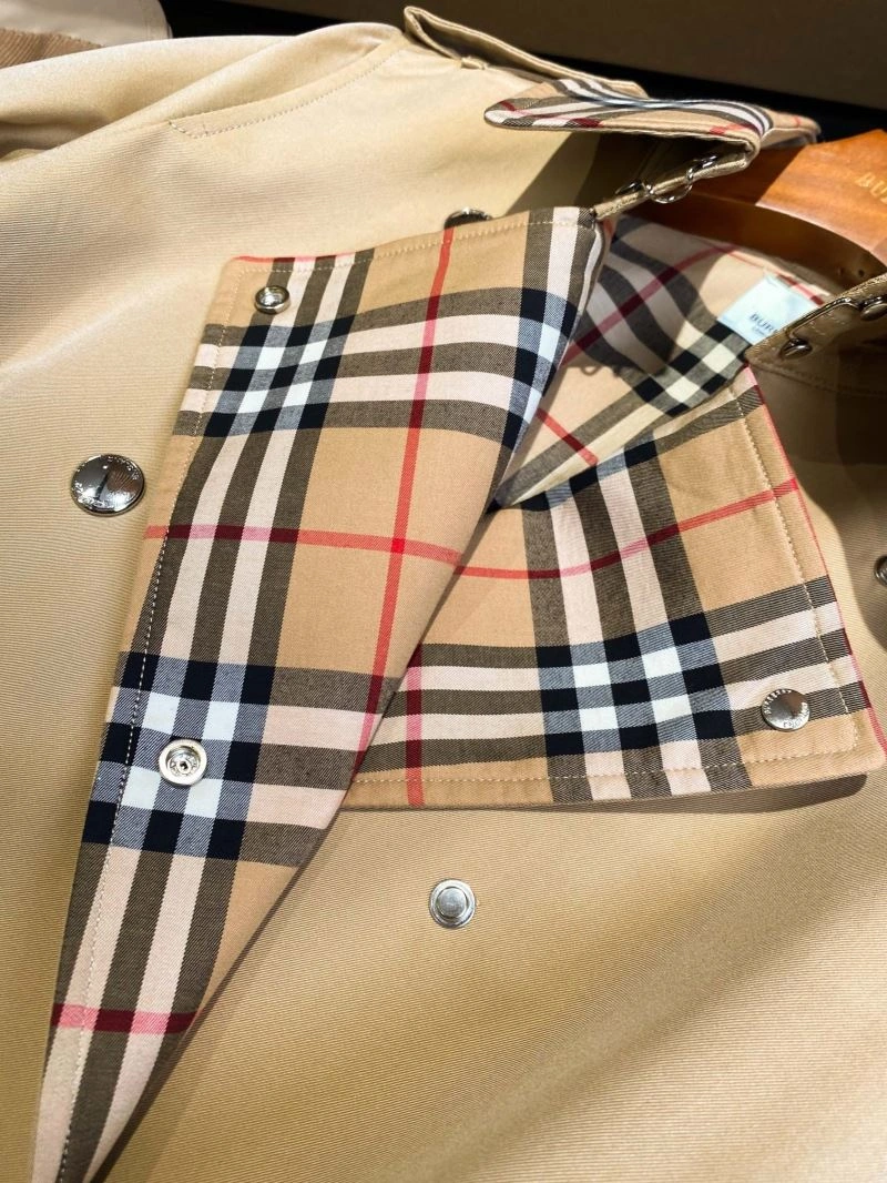 High fidelity Burberry Outwear