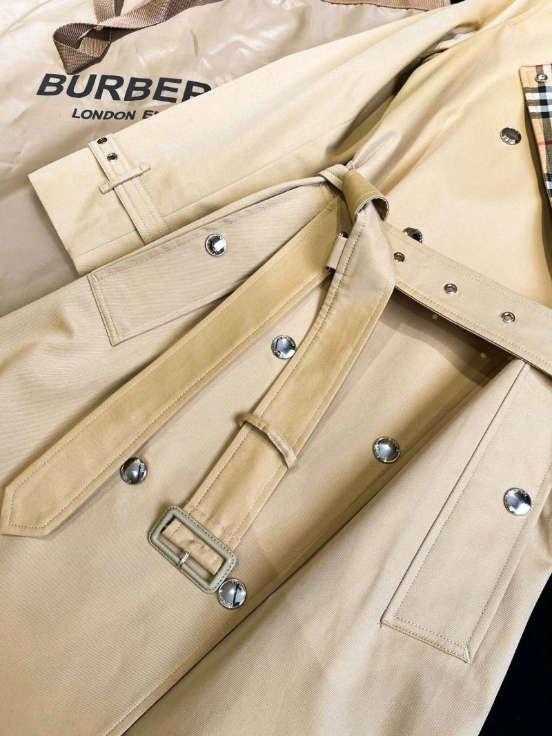High fidelity Burberry Outwear