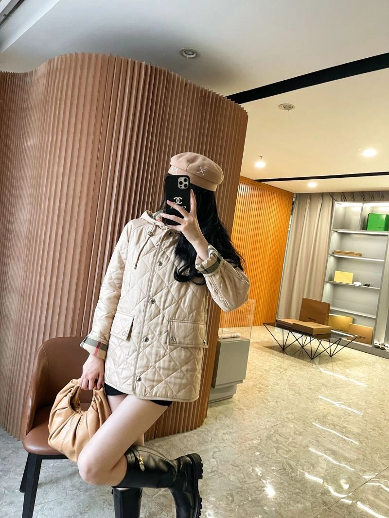Top mirror Burberry Outwear