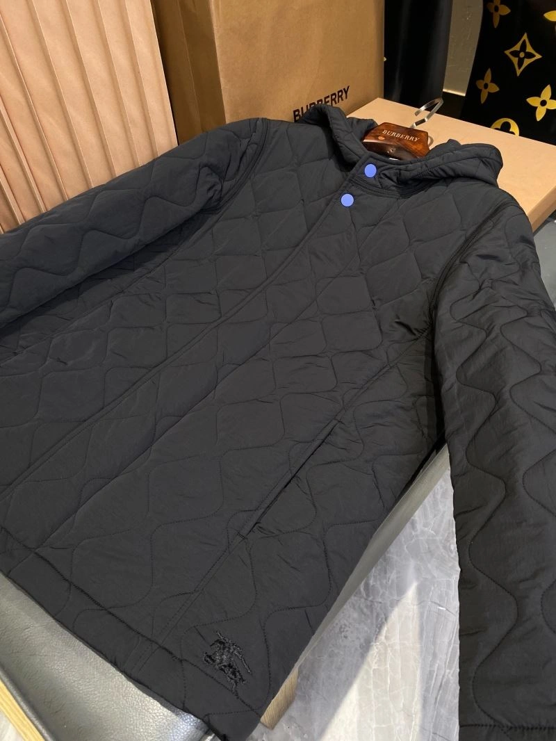 Brand-original Burberry Outwear
