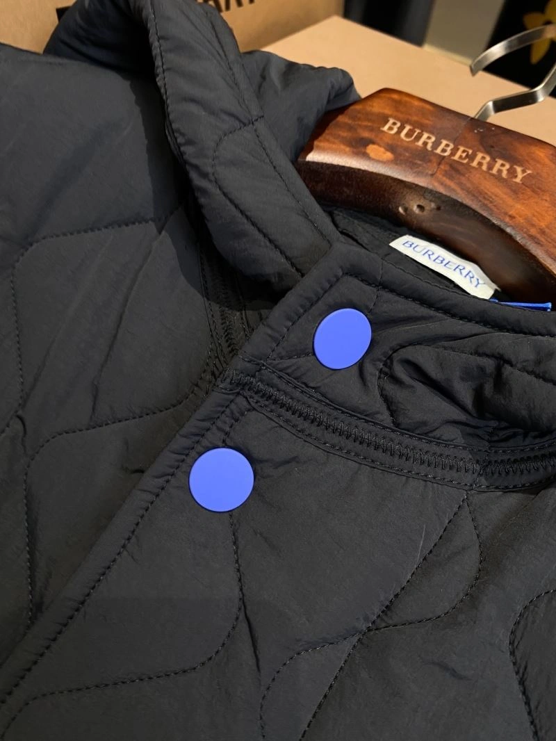 Brand-original Burberry Outwear
