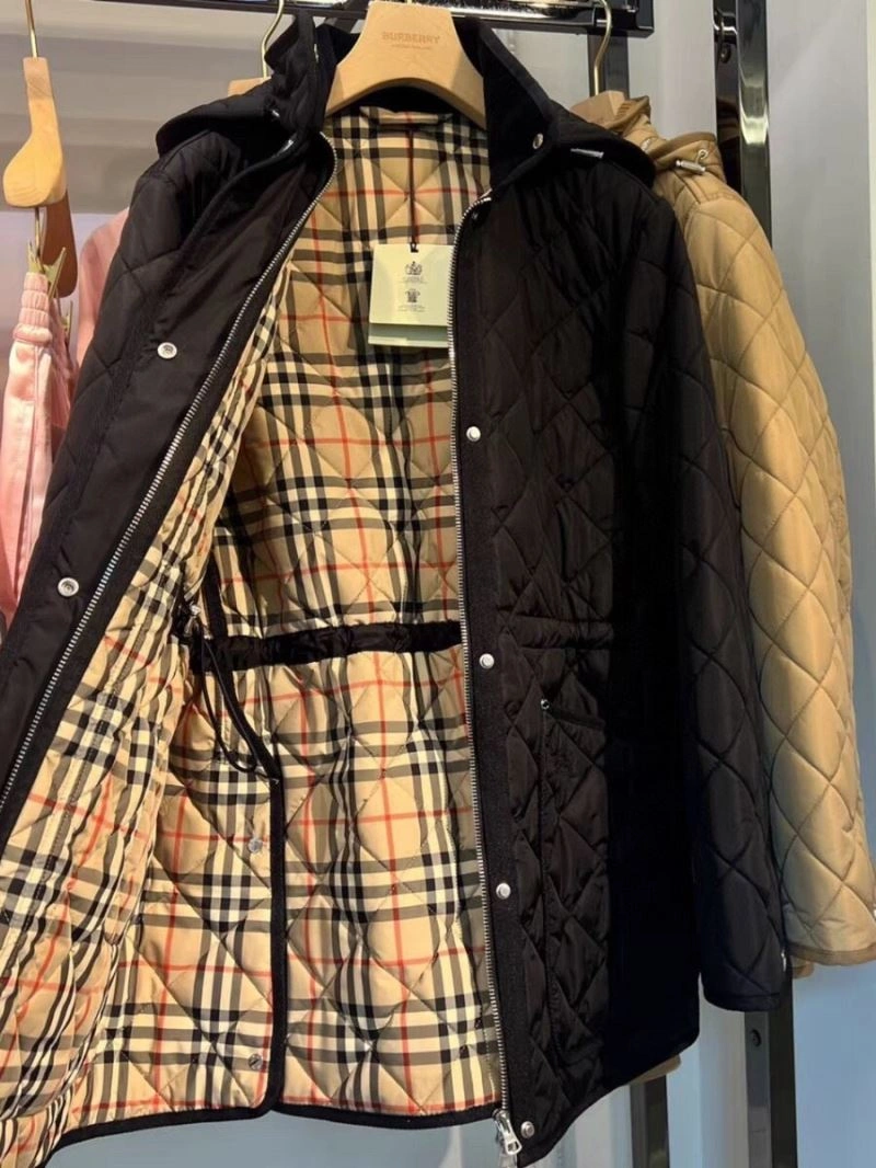 Official Burberry Outwear