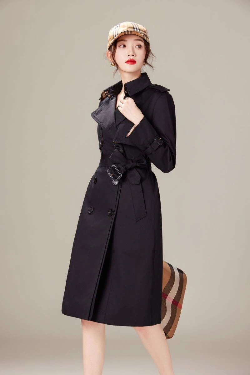 Accurate model Burberry Outwear