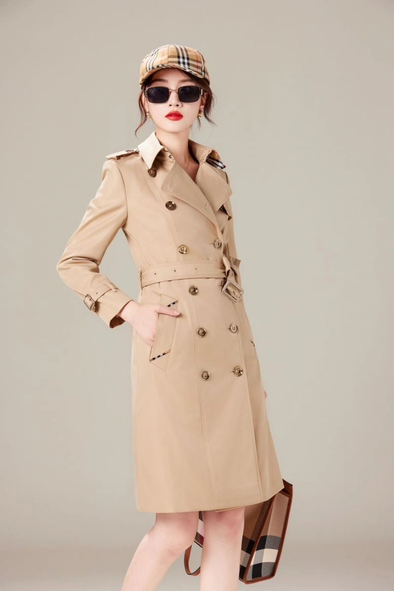 Accurate model Burberry Outwear