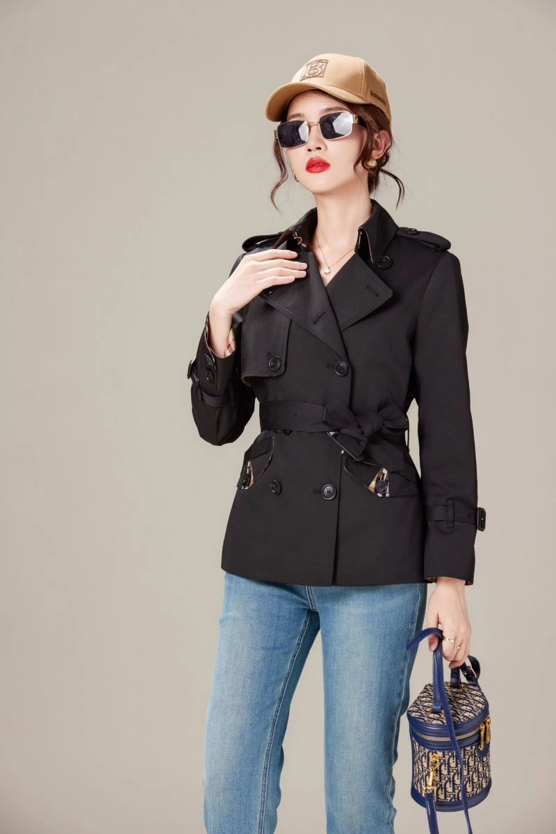 Discounted Burberry Outwear