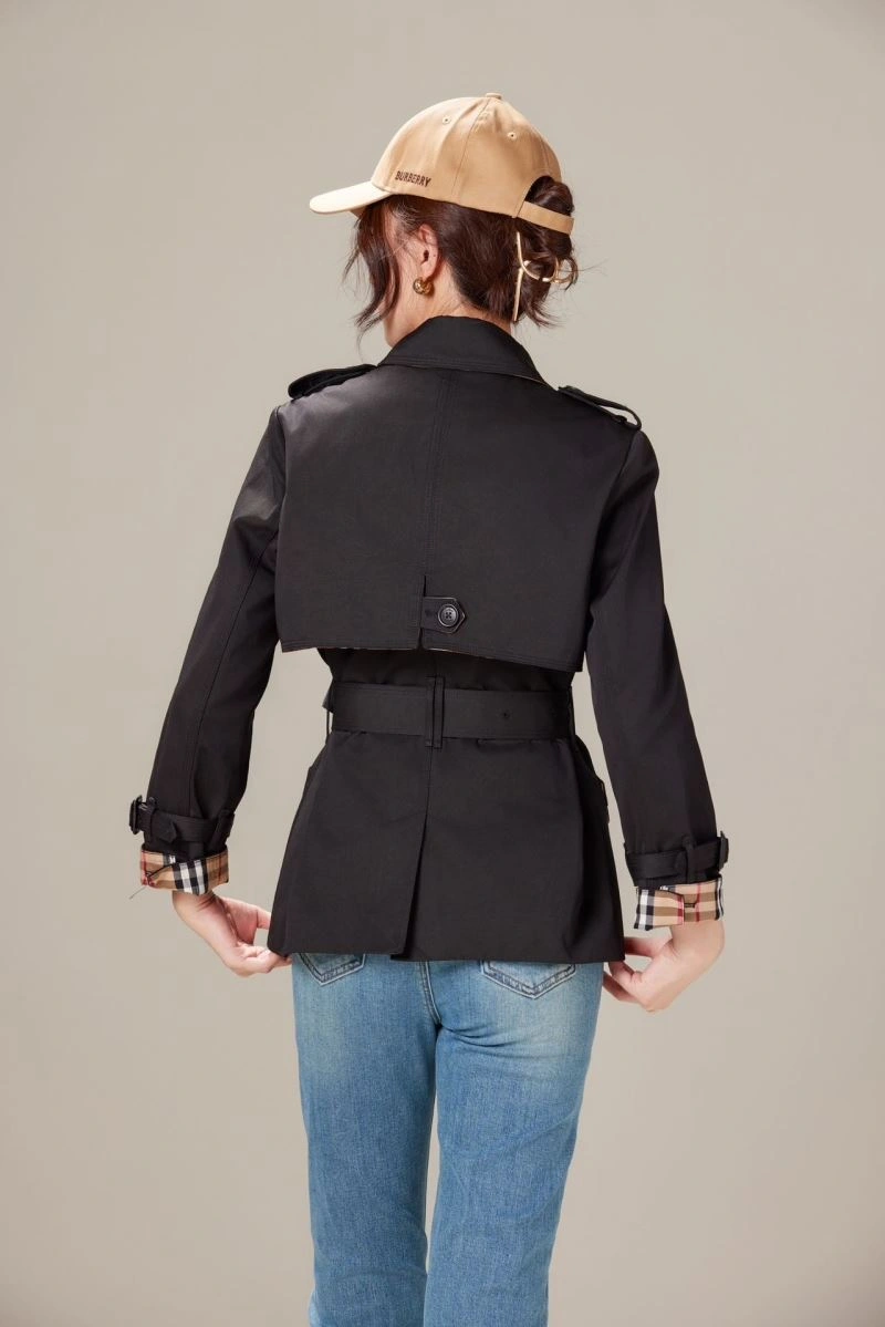 Discounted Burberry Outwear