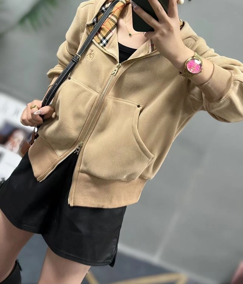 Official Burberry Outwear