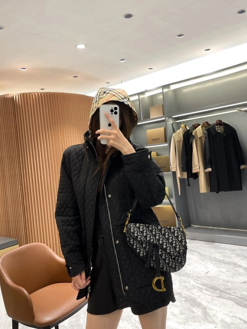 Brand-original Burberry Outwear