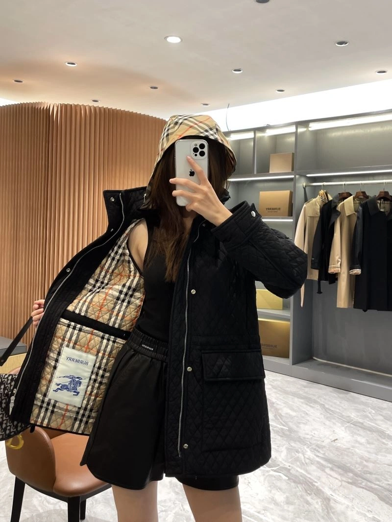 Brand-original Burberry Outwear