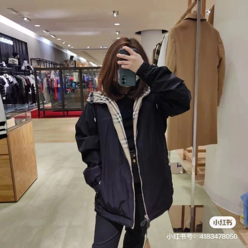 Economical Burberry Outwear