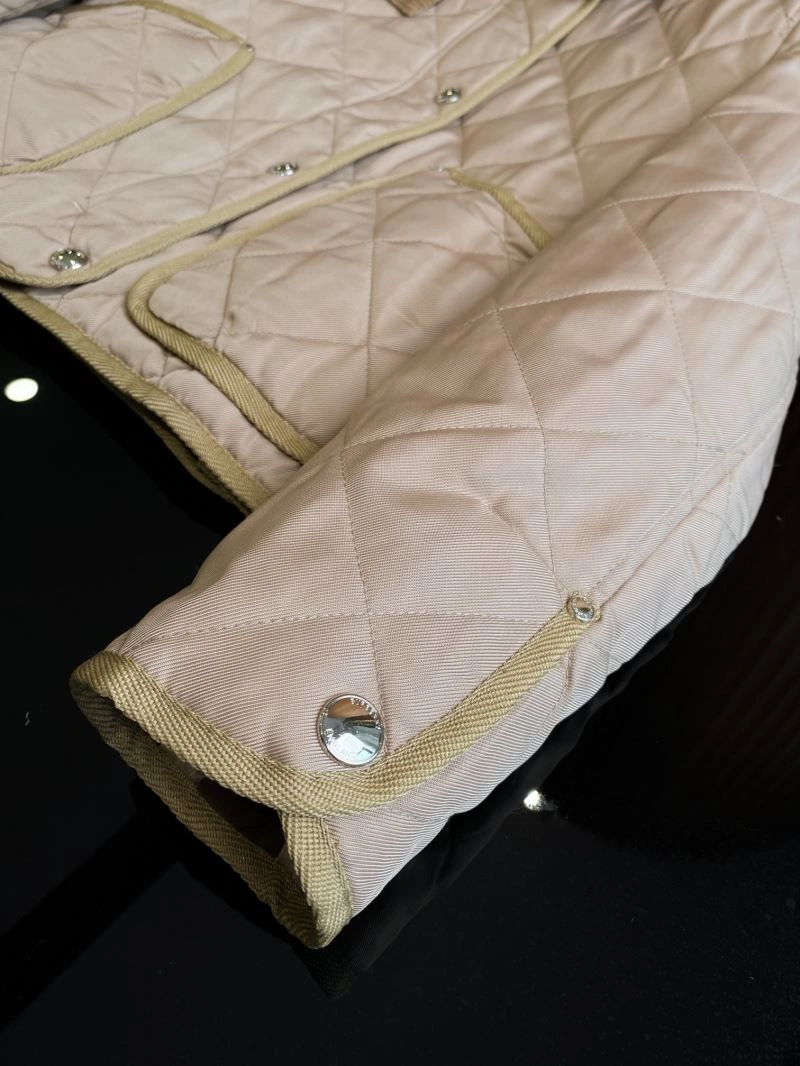 Inexpensive Burberry Outwear