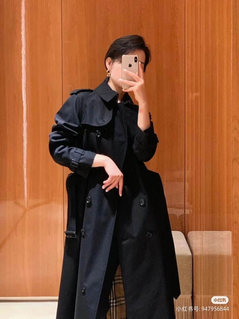 High accuracy Burberry Outwear