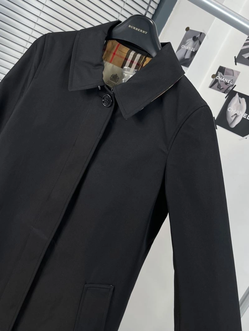 Low-cost Burberry Outwear