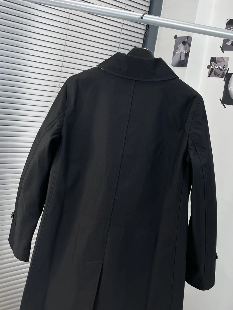 Low-cost Burberry Outwear