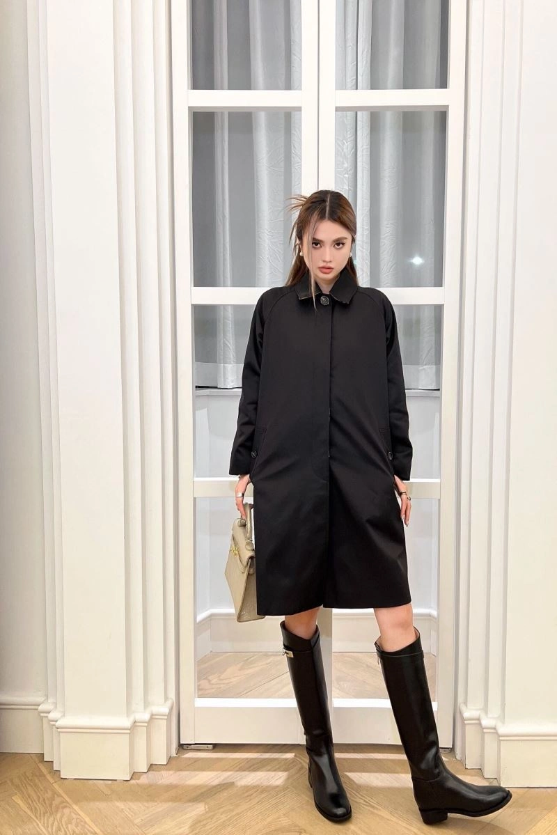 Authentic Burberry Outwear