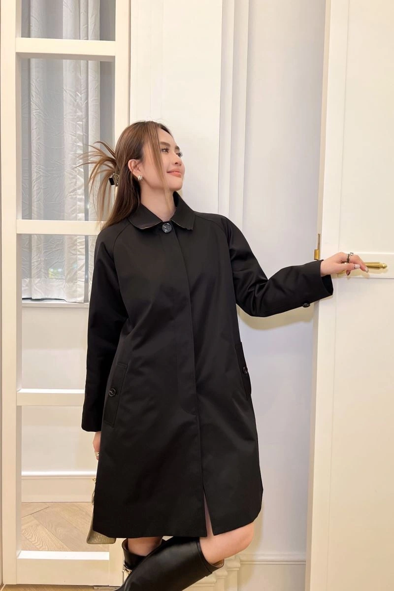Authentic Burberry Outwear