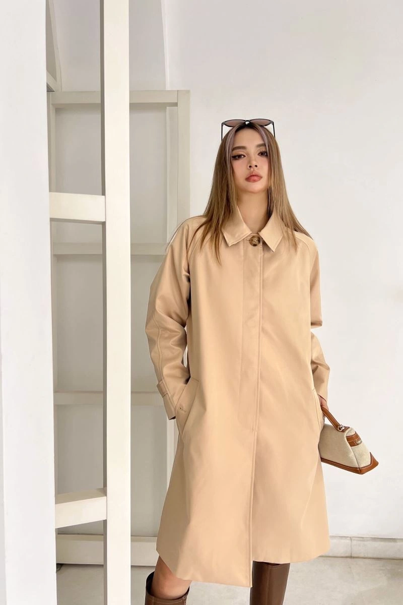 Brand-original Burberry Outwear