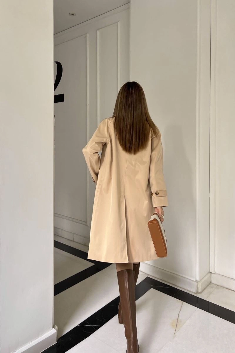 Brand-original Burberry Outwear