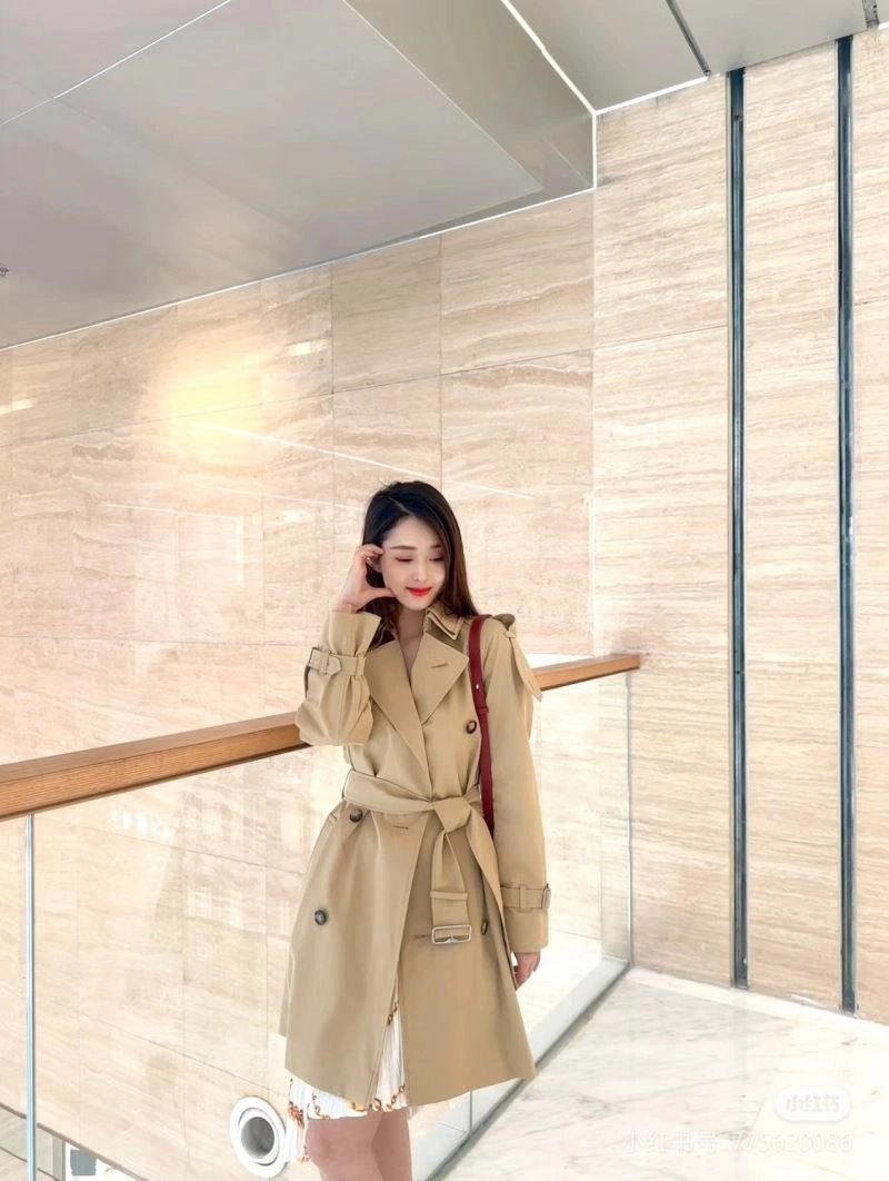 Original Burberry Outwear