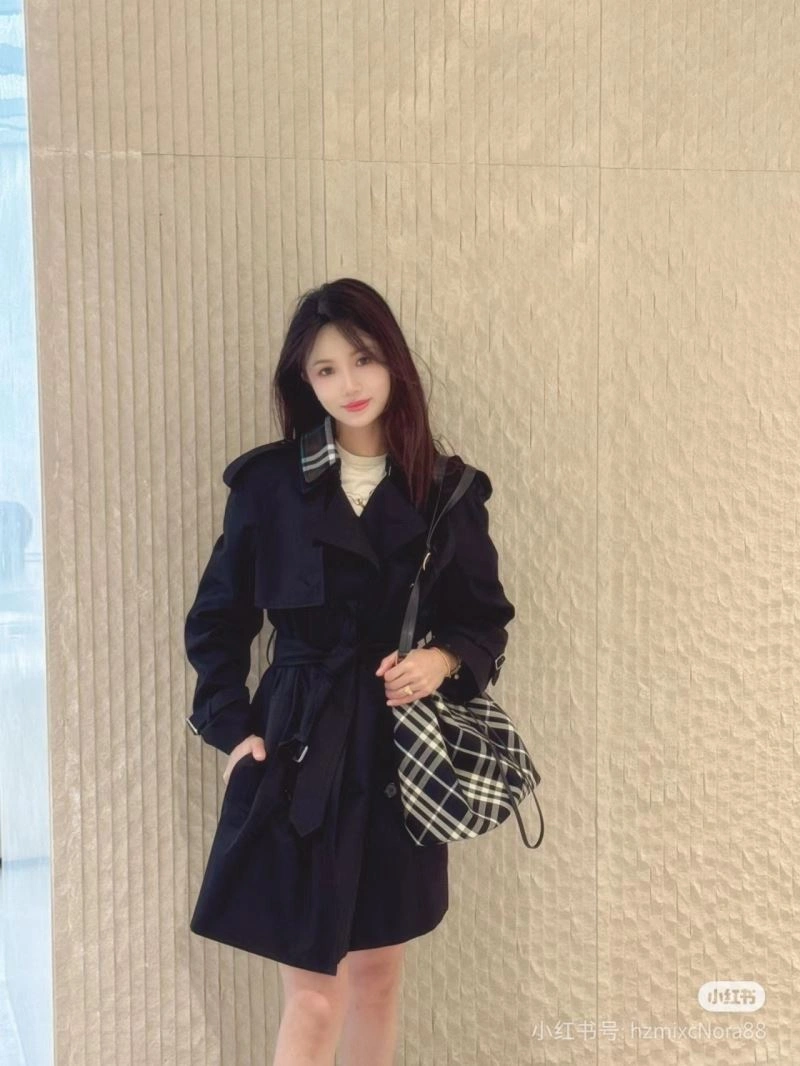 Original Burberry Outwear