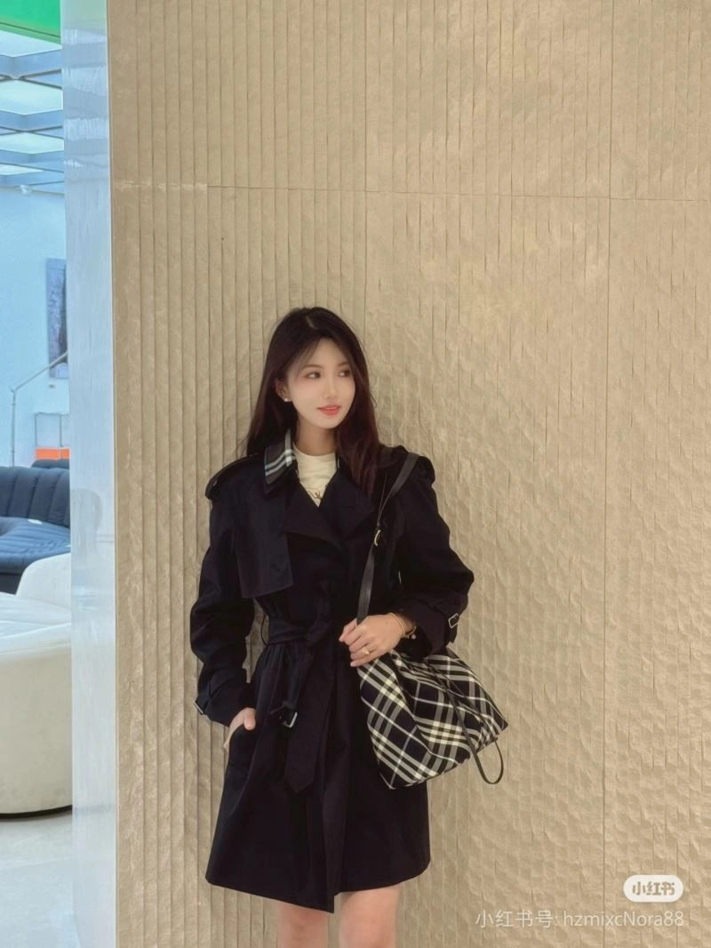 Original Burberry Outwear