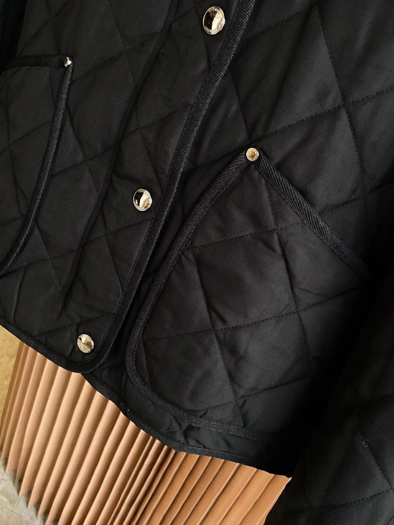 Top match Burberry Outwear