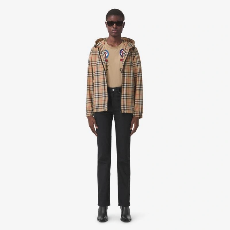 High accuracy Burberry Outwear