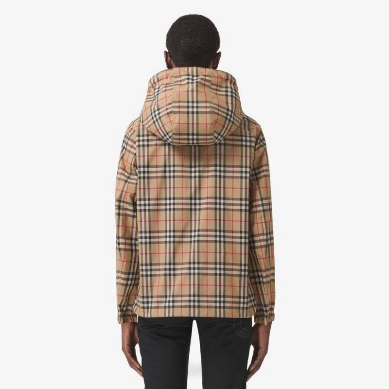High accuracy Burberry Outwear