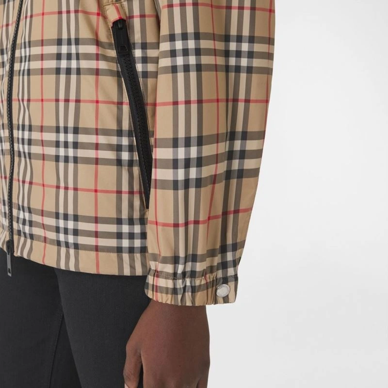 High accuracy Burberry Outwear