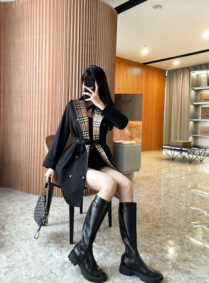 High accuracy Burberry Outwear