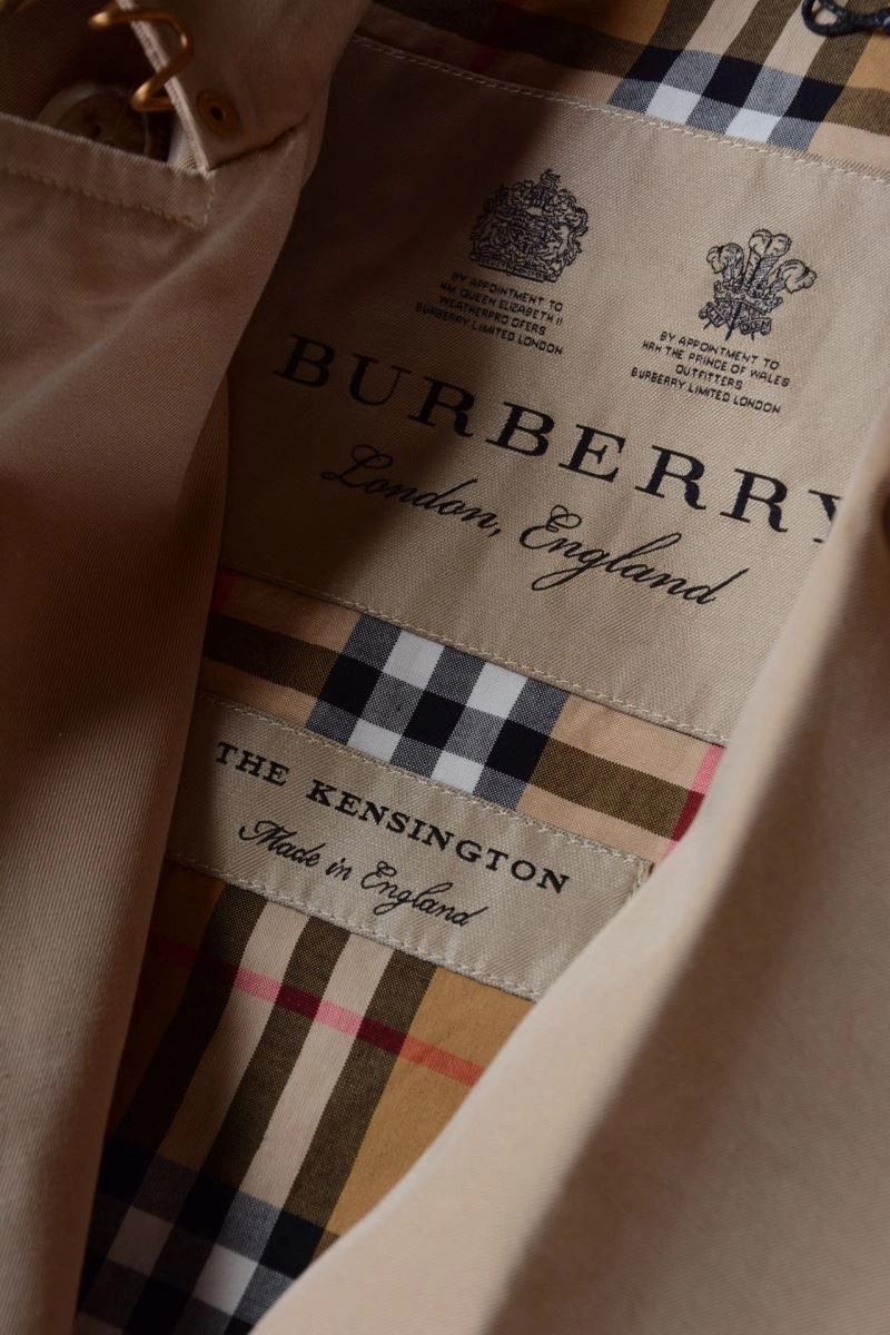 Original Burberry Outwear