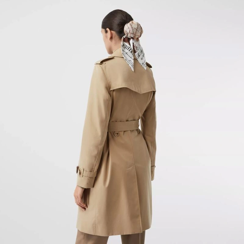 Official Burberry Outwear