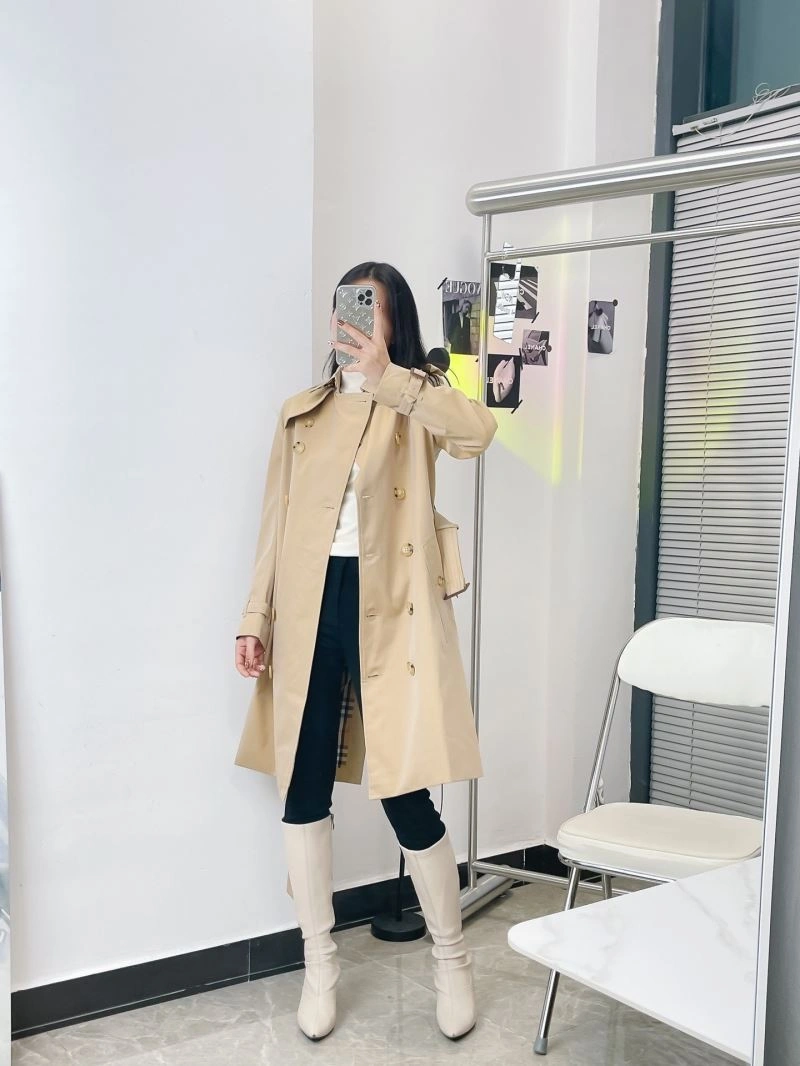 Brand-original Burberry Outwear