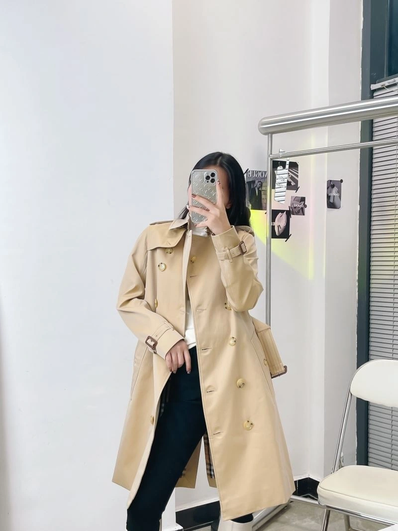 Brand-original Burberry Outwear